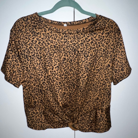 Tops | Leopard Print Cropped Top | Poshmark